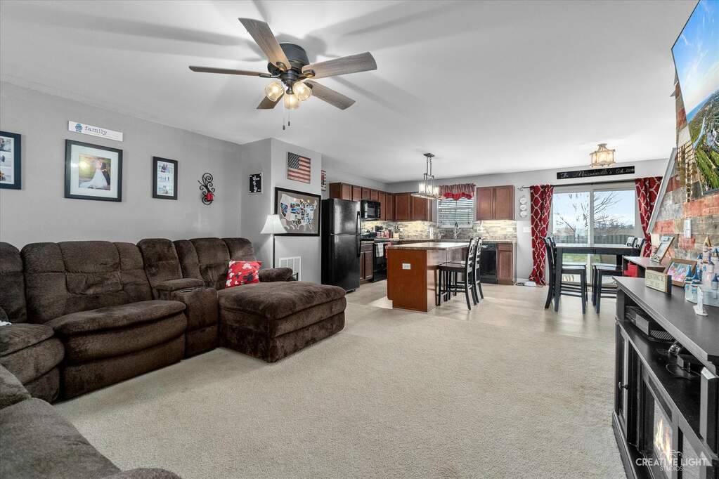3365 Ryan Drive, Yorkville, IL 60560 | MLS# 12000420 | @properties ...
