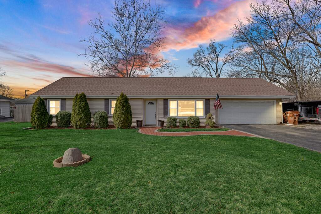 15922 S Codo Drive, Homer Glen, IL 60491 | MLS# 12003613 | @properties ...