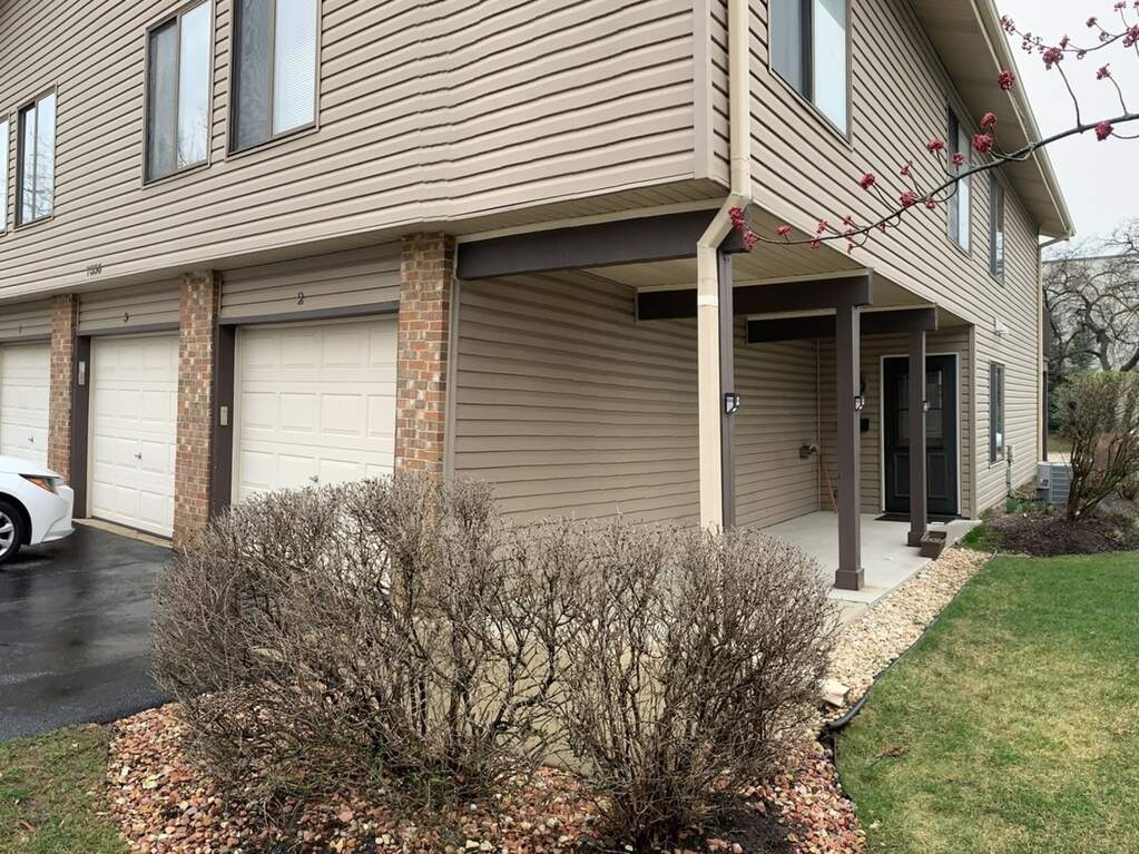 (Address confidential), Hanover Park, Illinois 60133 | MLS# 12003921 ...