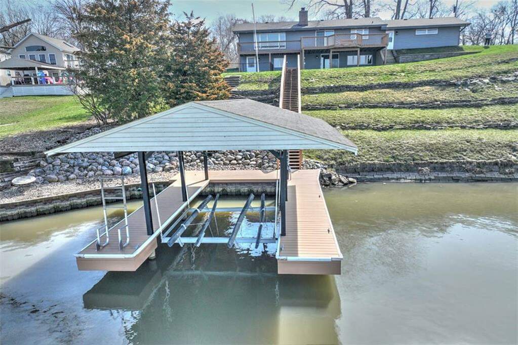 650 Davis Court, Decatur, IL 62521 | MLS# 12005285 | @properties ...