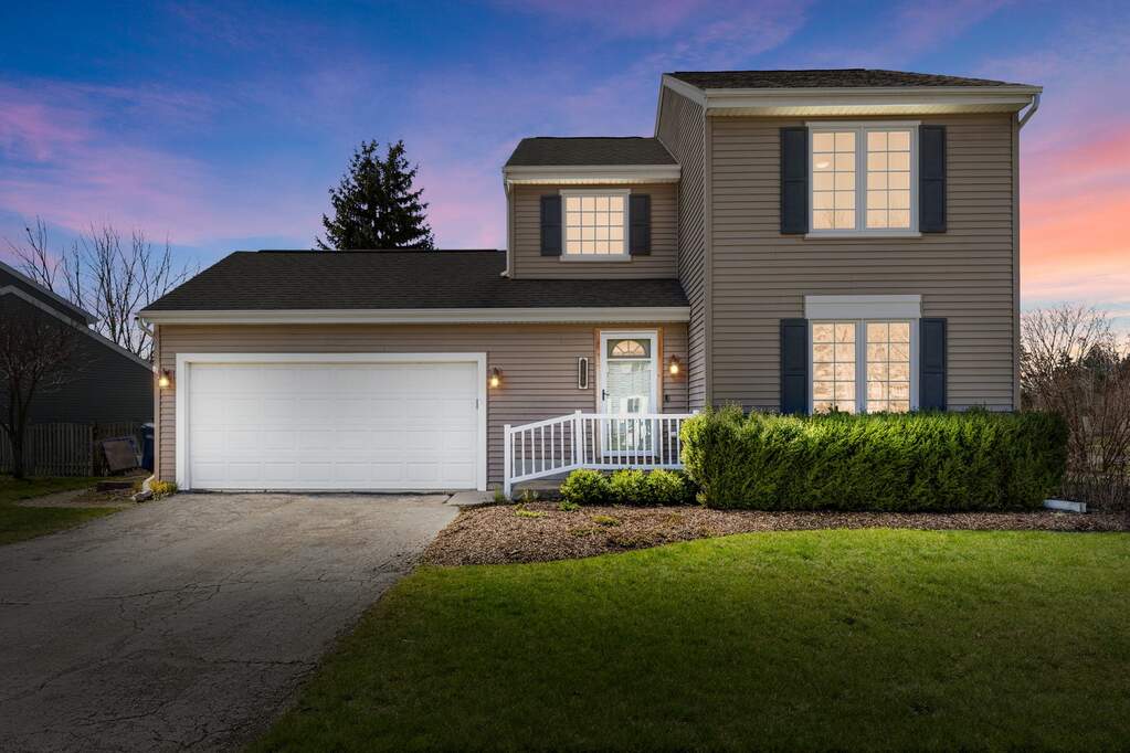 1100 Appleton Lane, Geneva, IL 60134 | MLS# 12016925 | @properties ...