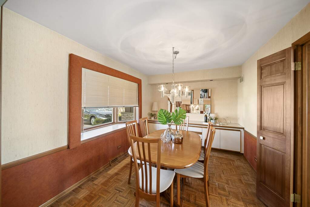 1901 Fieldwood Drive, Northbrook, IL 60062 | MLS# 12017320 ...