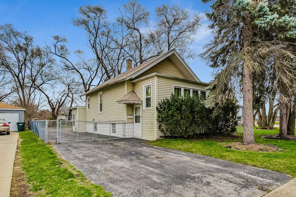 14339 Grant Street, Dolton, IL 60419 | MLS# 12017997 | @properties ...