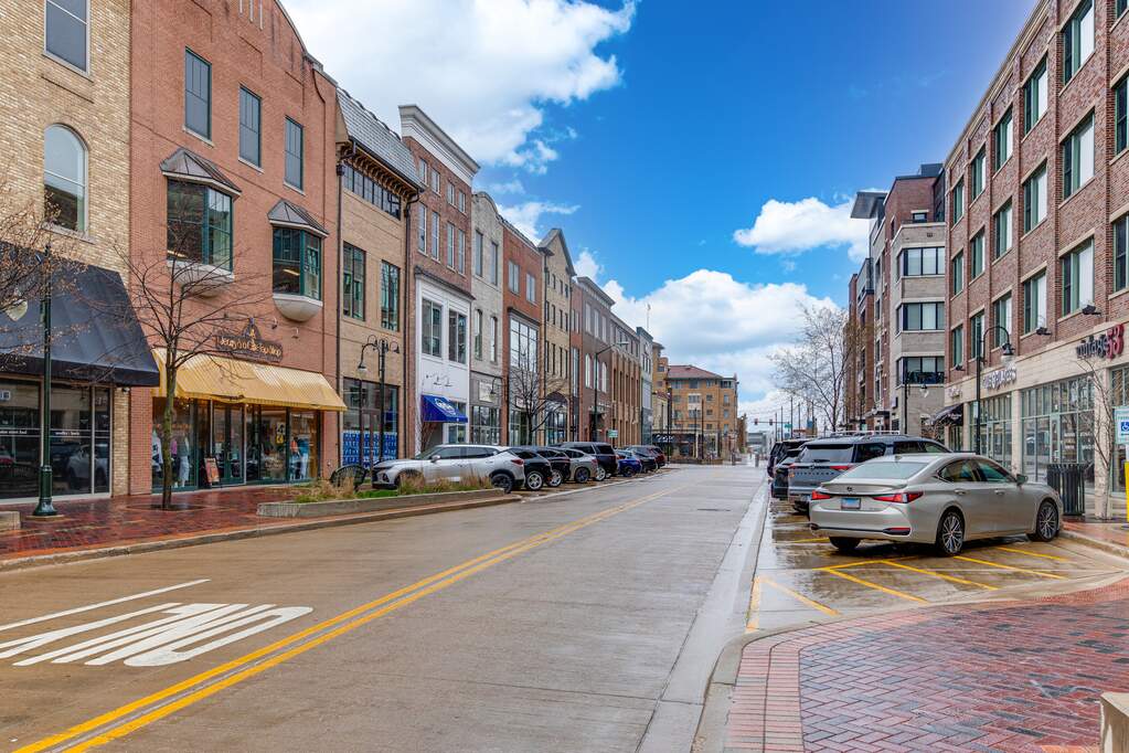 618 S 4th Avenue, St. Charles, IL 60174 | MLS# 12018961 | @properties Chicagoland