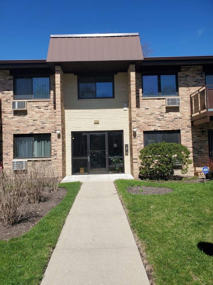 2628 N Windsor Drive #203, Arlington Heights, IL 60004 | MLS# 12022267 ...