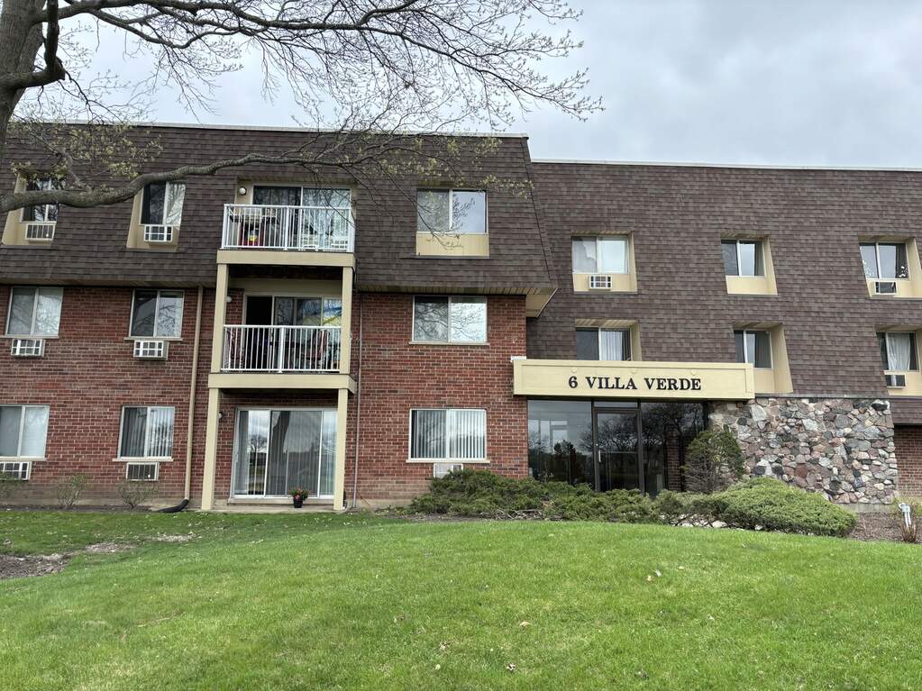 6 Villa Verde Drive #108, Buffalo Grove, IL 60089 | MLS# 12032573 ...