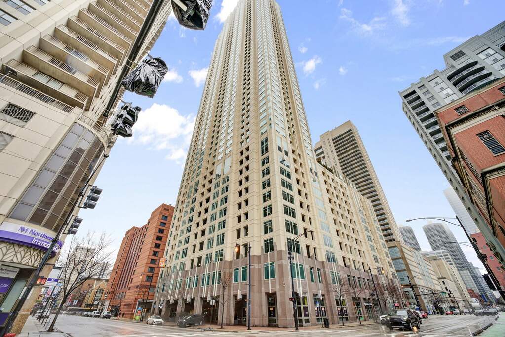 33 W Ontario Street #48G, Chicago, IL 60654 | MLS# 12034635 ...