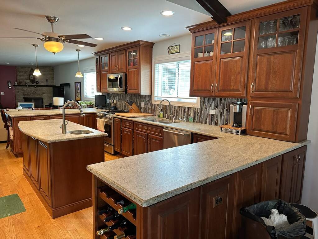 2813 Briarwood West Drive, Arlington Heights, IL 60005 | MLS# 12045689 ...