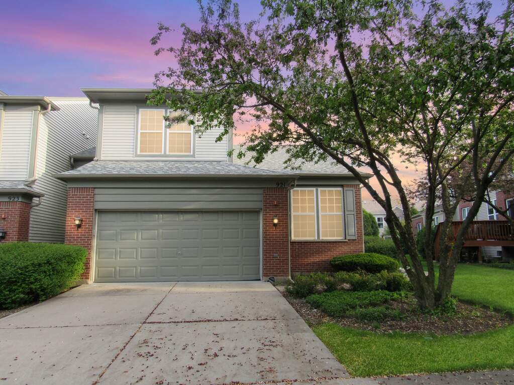 921 Kings Canyon Drive #921, Streamwood, IL 60107 | MLS# 12047402 ...