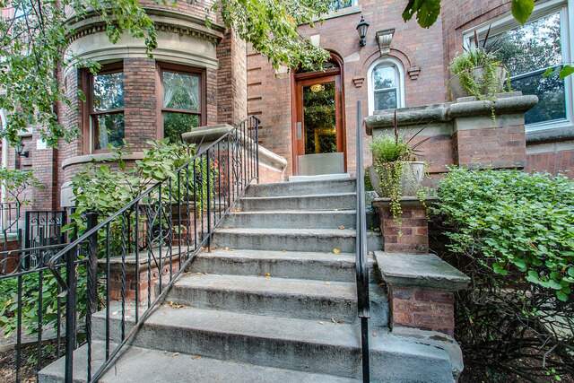 4055 N Sheridan Road #1F, Chicago, IL 60613 | MLS# 12052319 ...