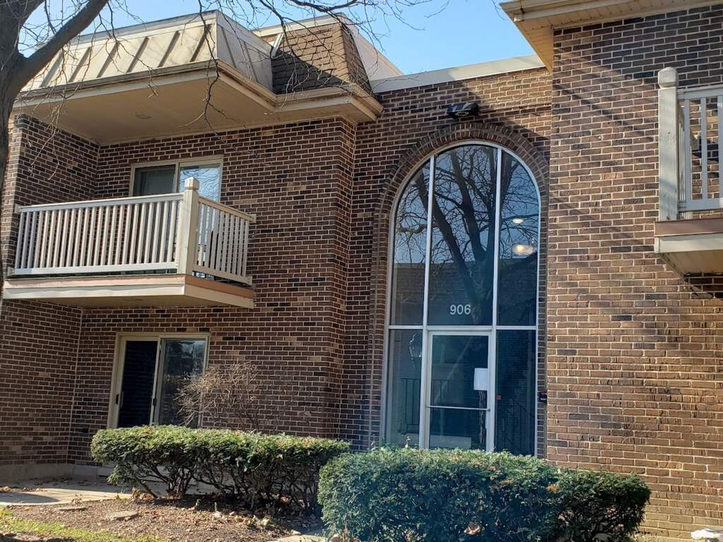 906 W Alleghany Drive #1A, Arlington Heights, IL 60004 | MLS# 12054625 ...