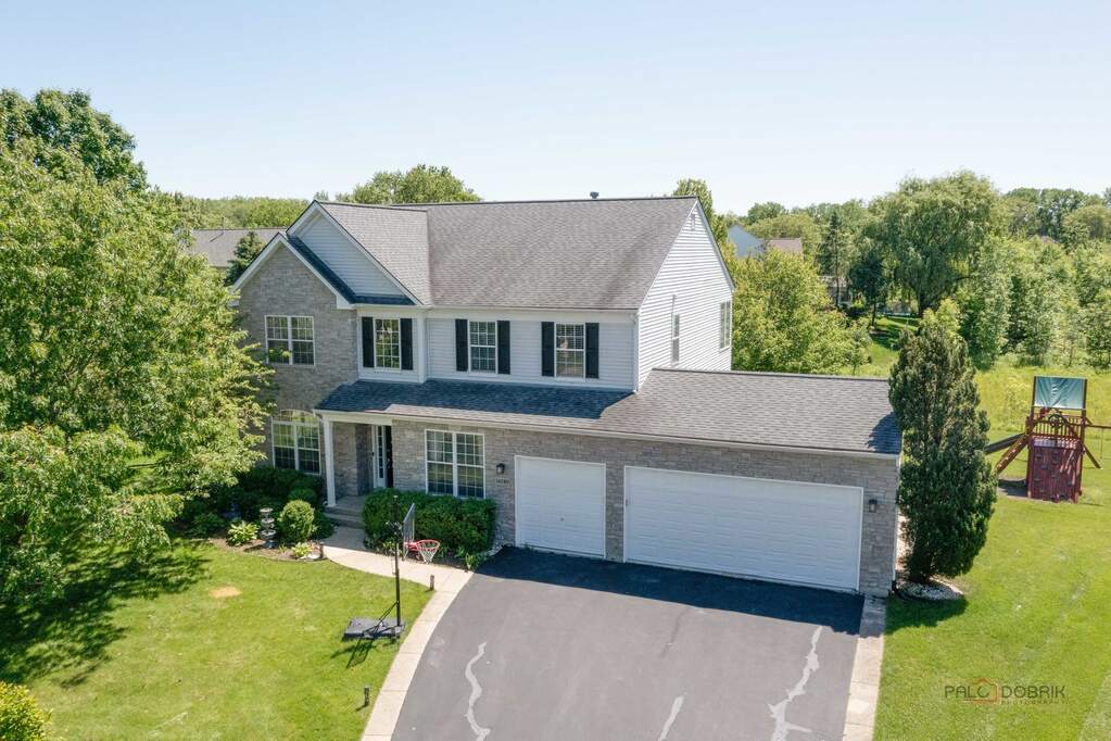14189 Bradford Court, Libertyville, IL 60048 | MLS# 12071632 ...