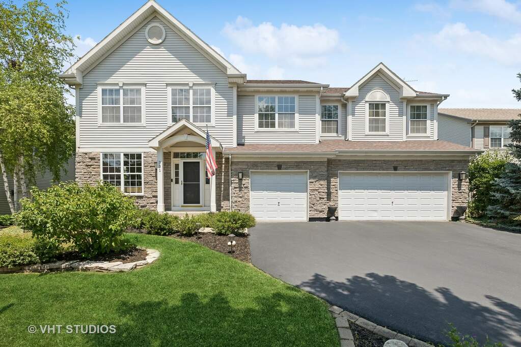 331 Lake Plumleigh Way, Algonquin, IL 60102 | MLS# 12081522 | @properties Chicago Area