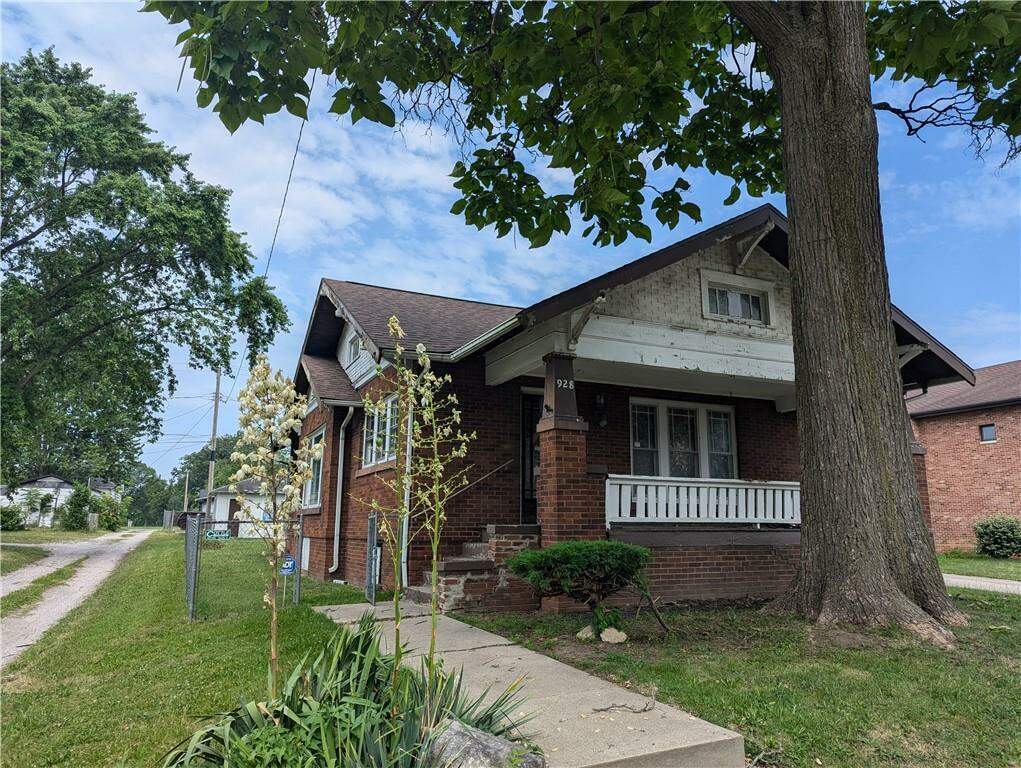 928 N Franklin Street, Danville, IL 61832 | MLS# 12088624 | @properties ...