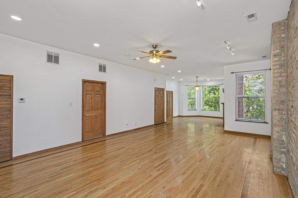 4943 S Washington Park Court #2, Chicago, IL 60615 | MLS# 12089387 ...