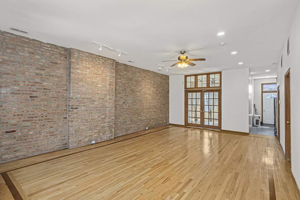 4943 S Washington Park Court #2, Chicago, IL 60615 | MLS# 12089387 ...