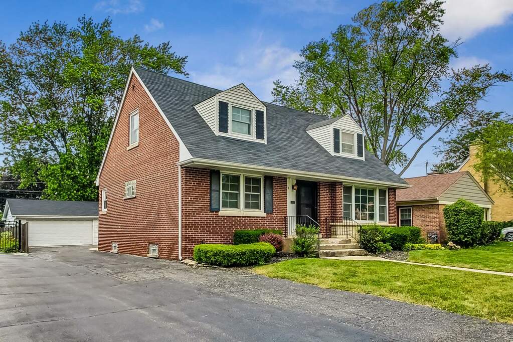 314 S I Oka Avenue, Mount Prospect, IL 60056 | MLS# 12089406 ...