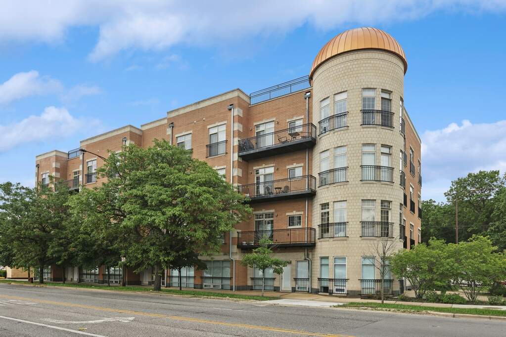6423 W Touhy Avenue #4C, Chicago, IL 60646 | MLS# 12095652 ...