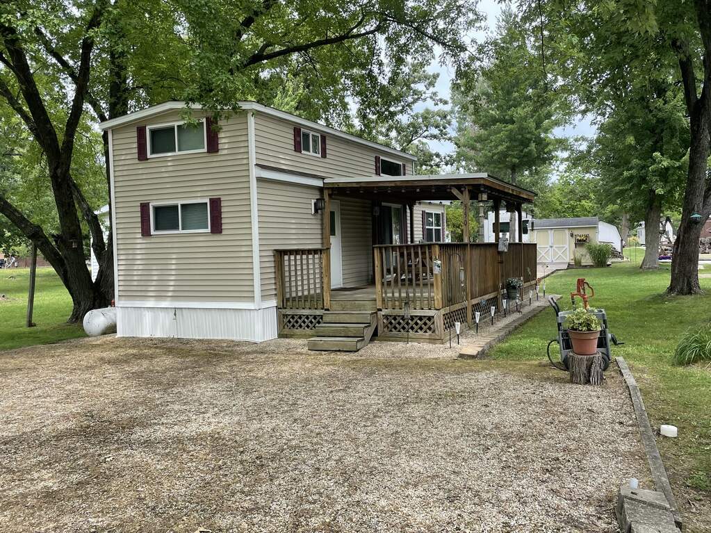 5-50 Woodhaven Lakes, Sublette, IL 61367 | MLS# 12099343 | @properties ...