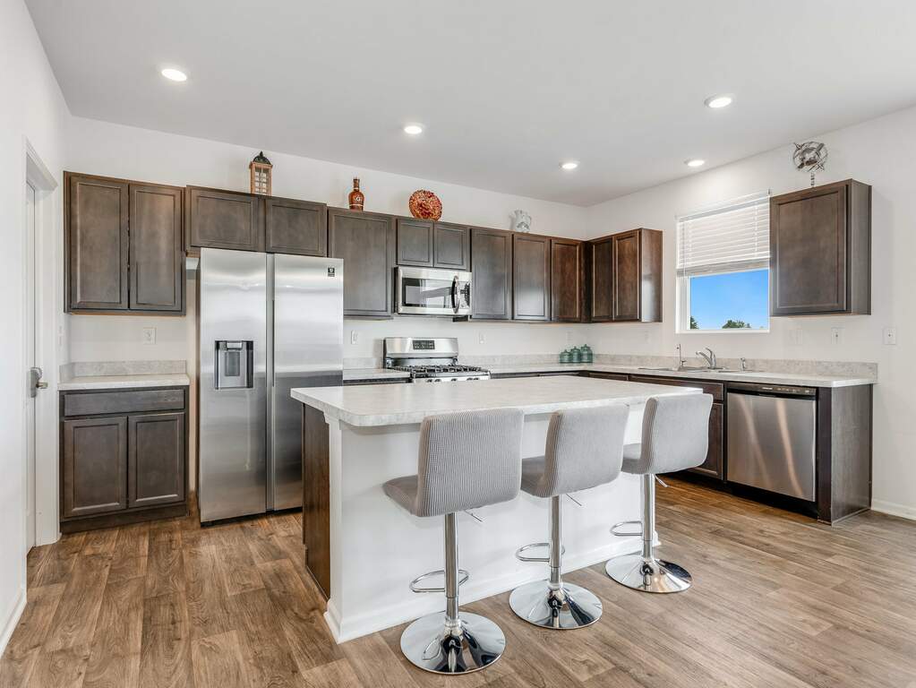 2431 Anna Maria Lane, Yorkville, IL 60560 | MLS# 12104264 | @properties ...