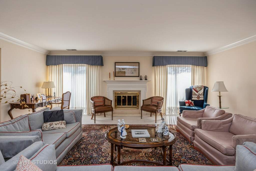 7575 Lake Street #3A, River Forest, IL 60305 | MLS# 12122470 ...