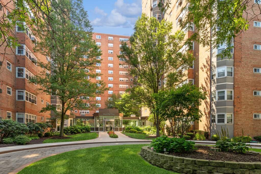 4950 N Marine Drive #708, Chicago, IL 60640 | MLS# 12267598 ...