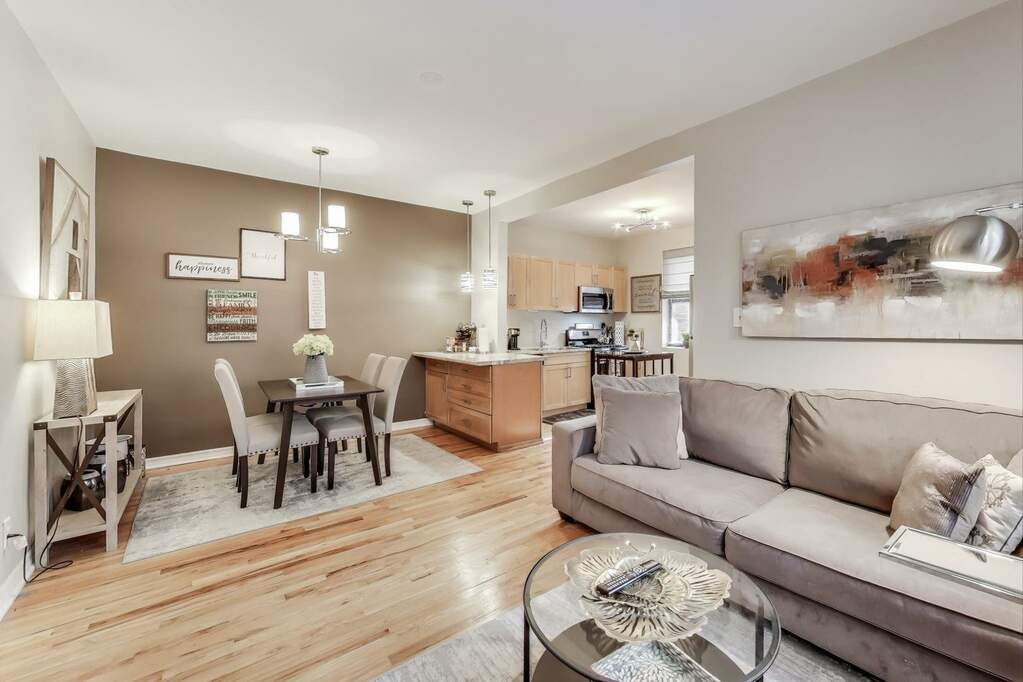 1507 E 65th Street #1, Chicago, IL 60637 | MLS# 12268102 | @properties ...