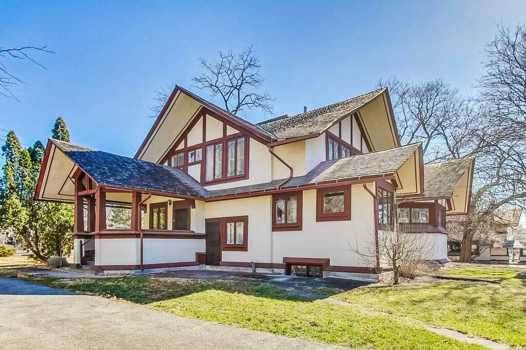 687 S Harrison Avenue, Kankakee, IL 60901 | MLS# 12271533 | @properties ...