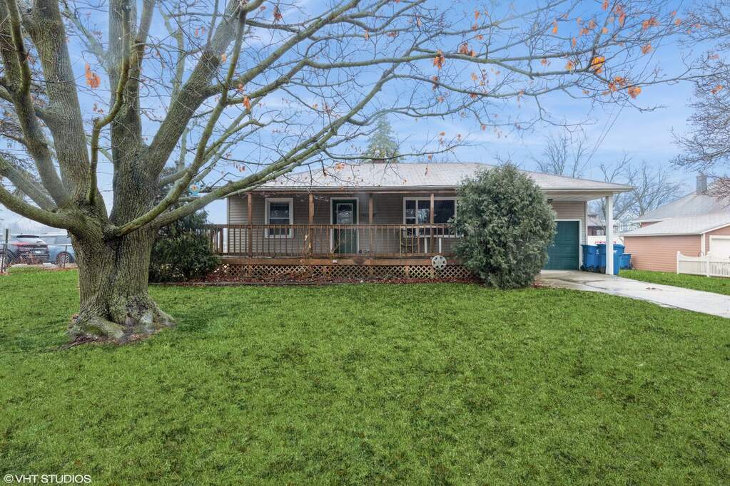 1325 Elizabeth Street, Crete, IL 60417 | MLS# 12304891 | @properties ...