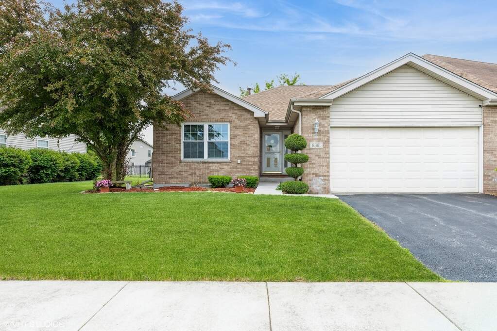 6361 Patricia Drive, Matteson, IL 60443 | MLS# 12357239 | @properties ...