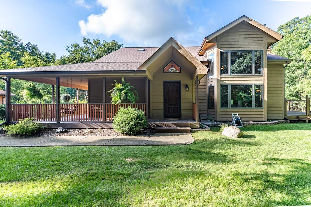 3530 E Challas Entrance, Crete, IL 60417 | MLS# 12454543 | @properties ...