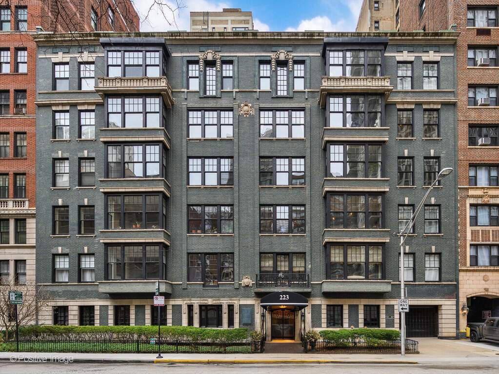 223 E Delaware Place #5W, Chicago, IL 60611 | MLS# 12461827 ...