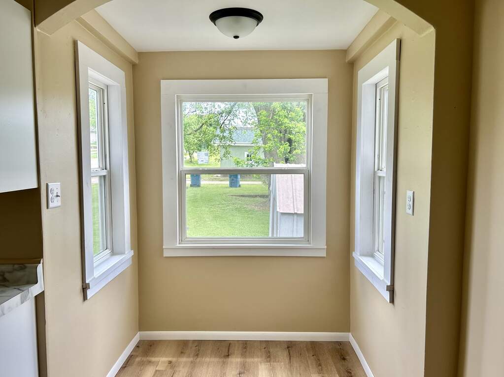 105 W 2nd Street, Spring Valley, IL 61362 | MLS# 12547441 | @properties ...