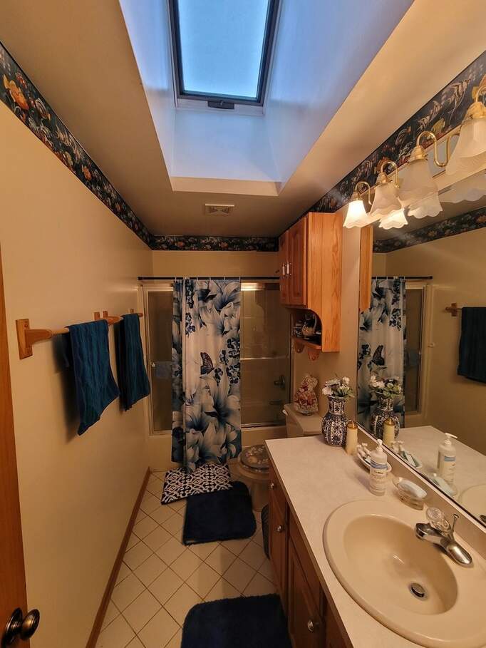 3246 E Forestview Trail, Crete, IL 60417 | MLS# 12556095 | @properties ...