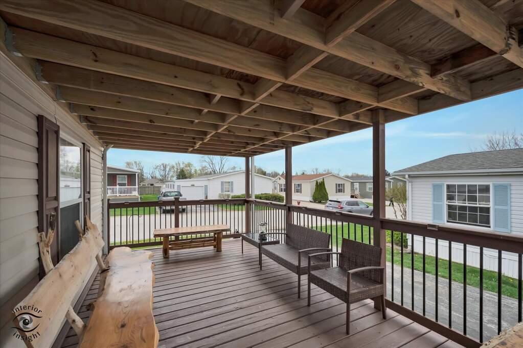 4858 Augusta Boulevard, Monee, IL 60449 | MLS# 12653605 | @properties ...