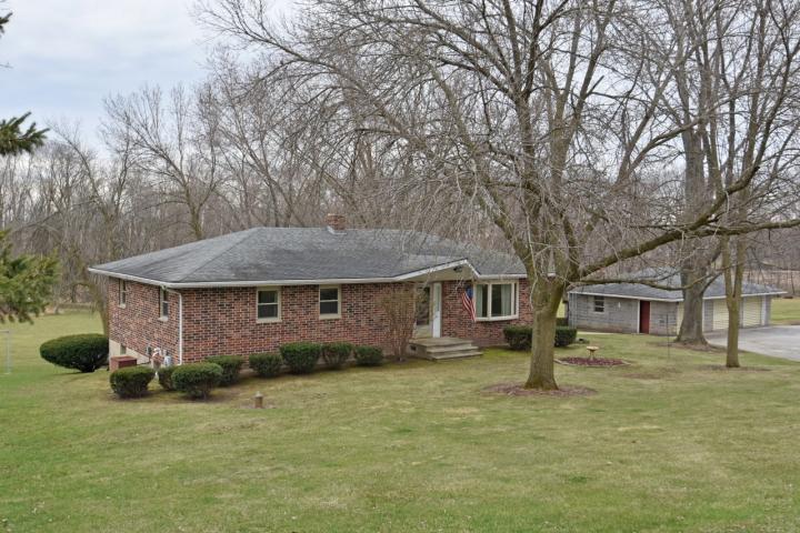 N4196 County Road G, Lowell, WI 53916 | MLS# 1521975 | @properties SE ...