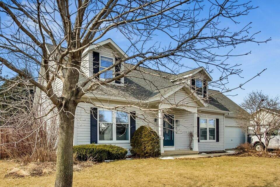 539 Wisconsin Ave, Twin Lakes, WI 53181 | MLS# 1783425 | @properties SE ...