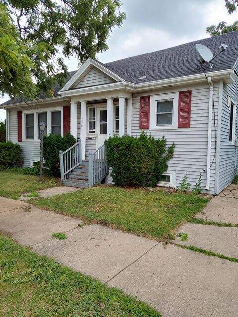 7301 36th Ave, Kenosha, WI 53142 | MLS# 1804226 | @properties SE Wisconsin