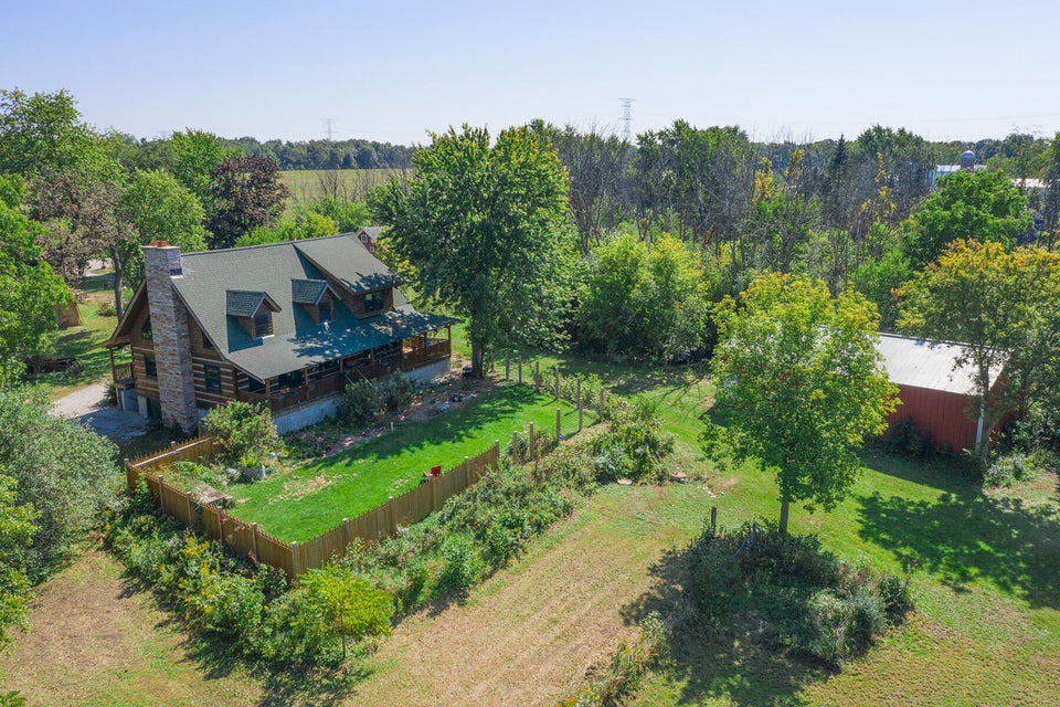 6806 Raynor Ave, Franksville, WI 53126 | MLS# 1825022 | @properties SE ...