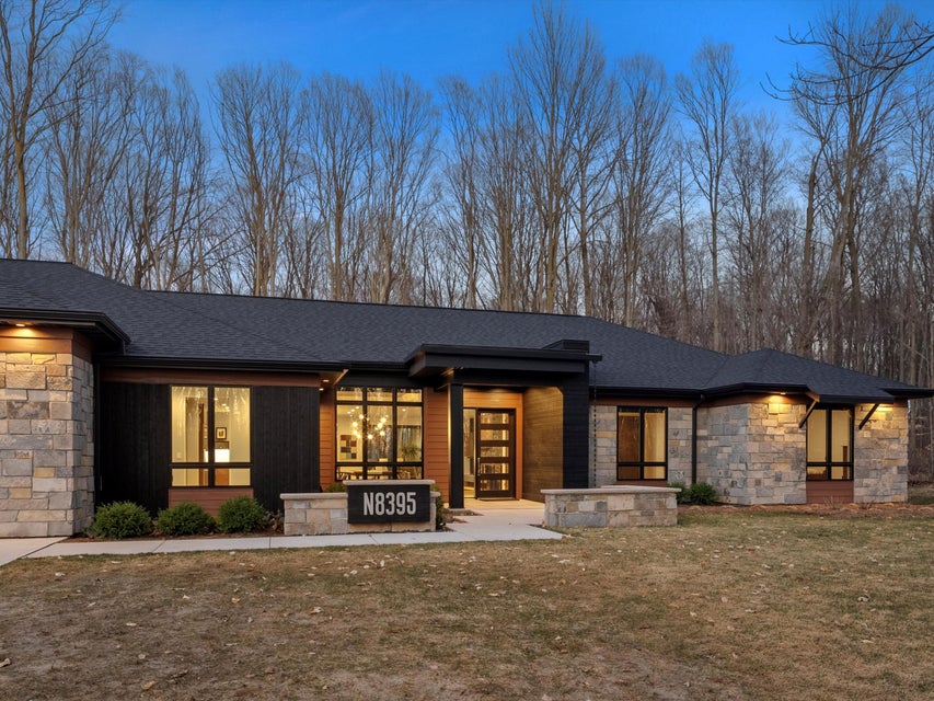 N8395 Rhine Rd, Elkhart Lake, WI 53020 | MLS# 1831963 | @properties SE ...