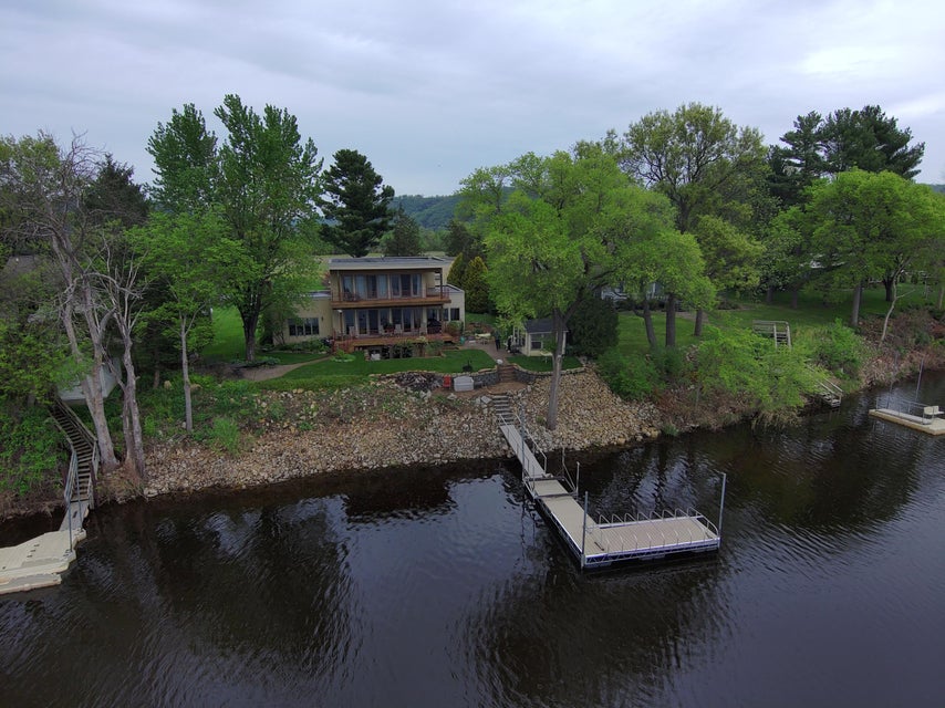 1394 S River Rd, Buffalo City, WI 54622 | MLS# 1834558 | @properties SE ...