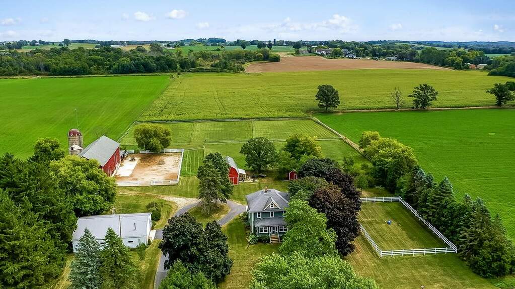 N615 Camp Awana Rd, Random Lake, WI 53075 | MLS# 1849625 | @properties ...