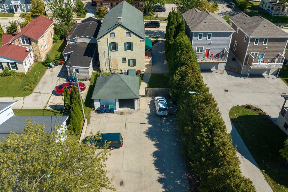 551 N Wisconsin St, Port Washington, WI 53074 | MLS# 1849896 ...