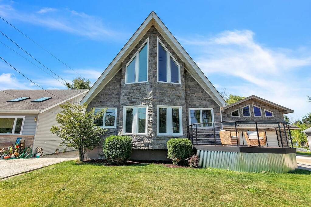 2836 Lakeshore Dr, Kansasville, WI 53139 | MLS# 1860377 | @properties ...