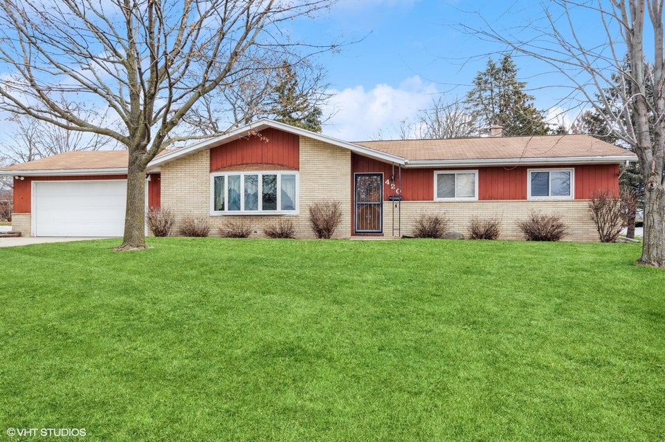 420 Mary St, Mayville, WI 53050 | MLS# 1865269 | @properties SE Wisconsin