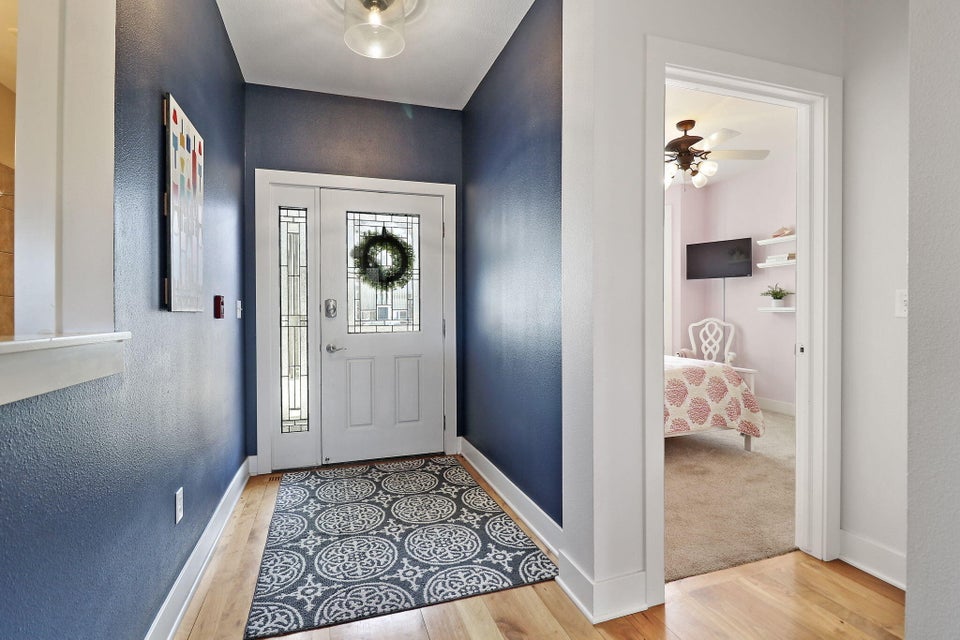 1018 Crane Ct, Lake Geneva, WI 53147 | MLS# 1866985 | @properties SE ...