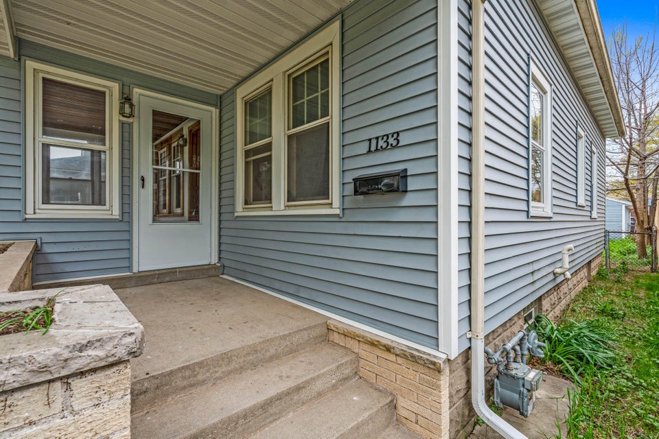 1133 S 85th St, West Allis, WI 53214 | MLS# 1872664 | @properties SE ...