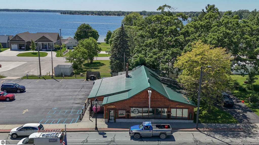119 N Main Street, Lake City, MI 49651 | MLS# 1923580 | @properties ...