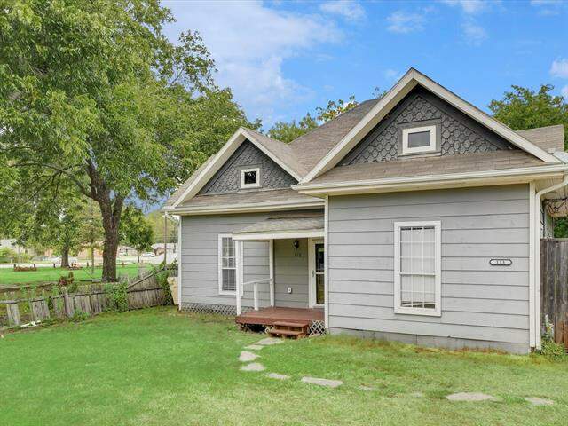 113 E Kosse Street, Howe, TX 75459 | MLS# 20149739 | @properties lone ...