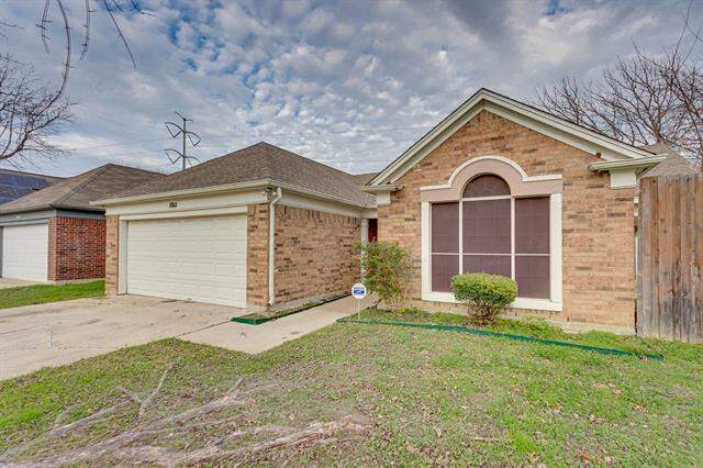 1011 Ashmount Lane, Arlington, TX 76017 | MLS# 20224450 | @properties ...